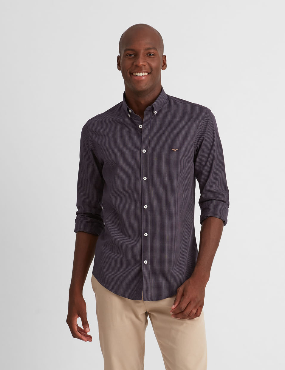 Eleve o seu estilo com as camisas Urban Slim Fit Grid da Aviator - Aviator